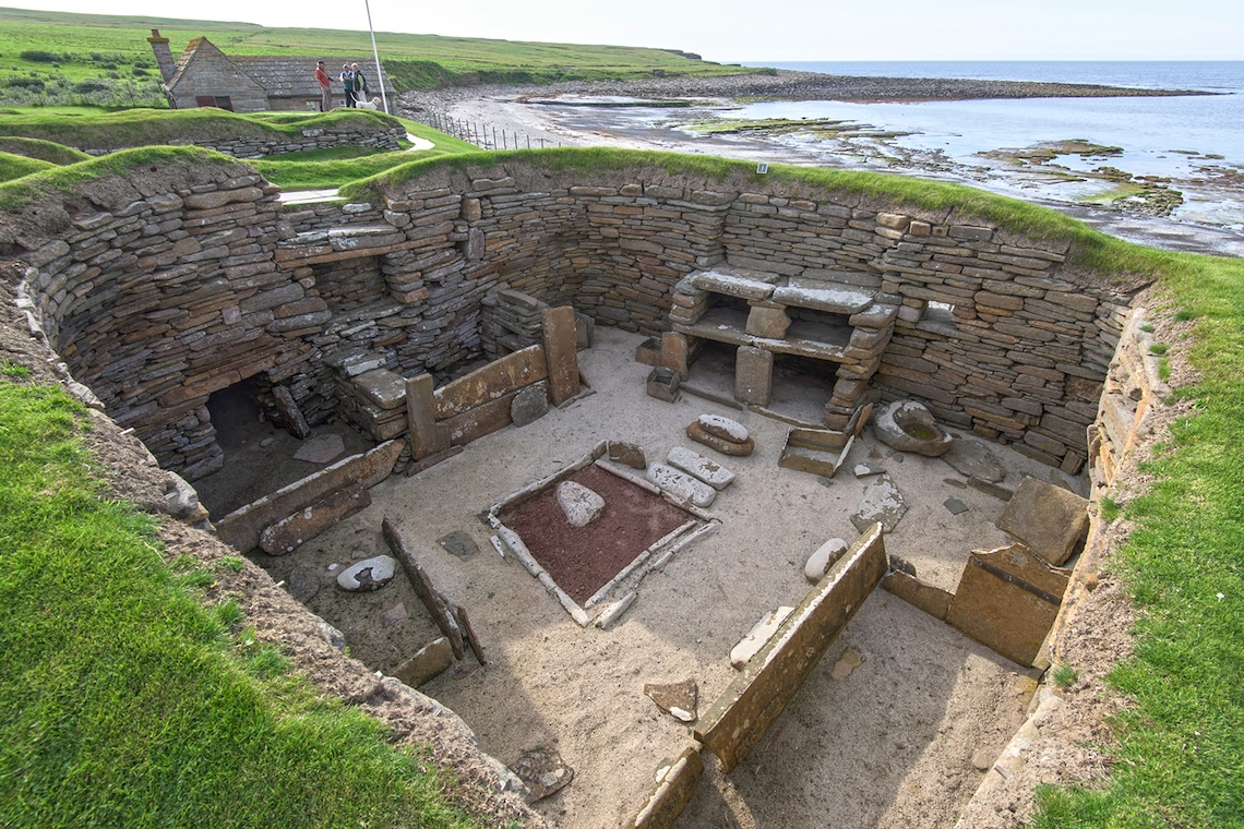 Orkney - Skara Brae, a 5000 year old village - photo by Charles Tait ...